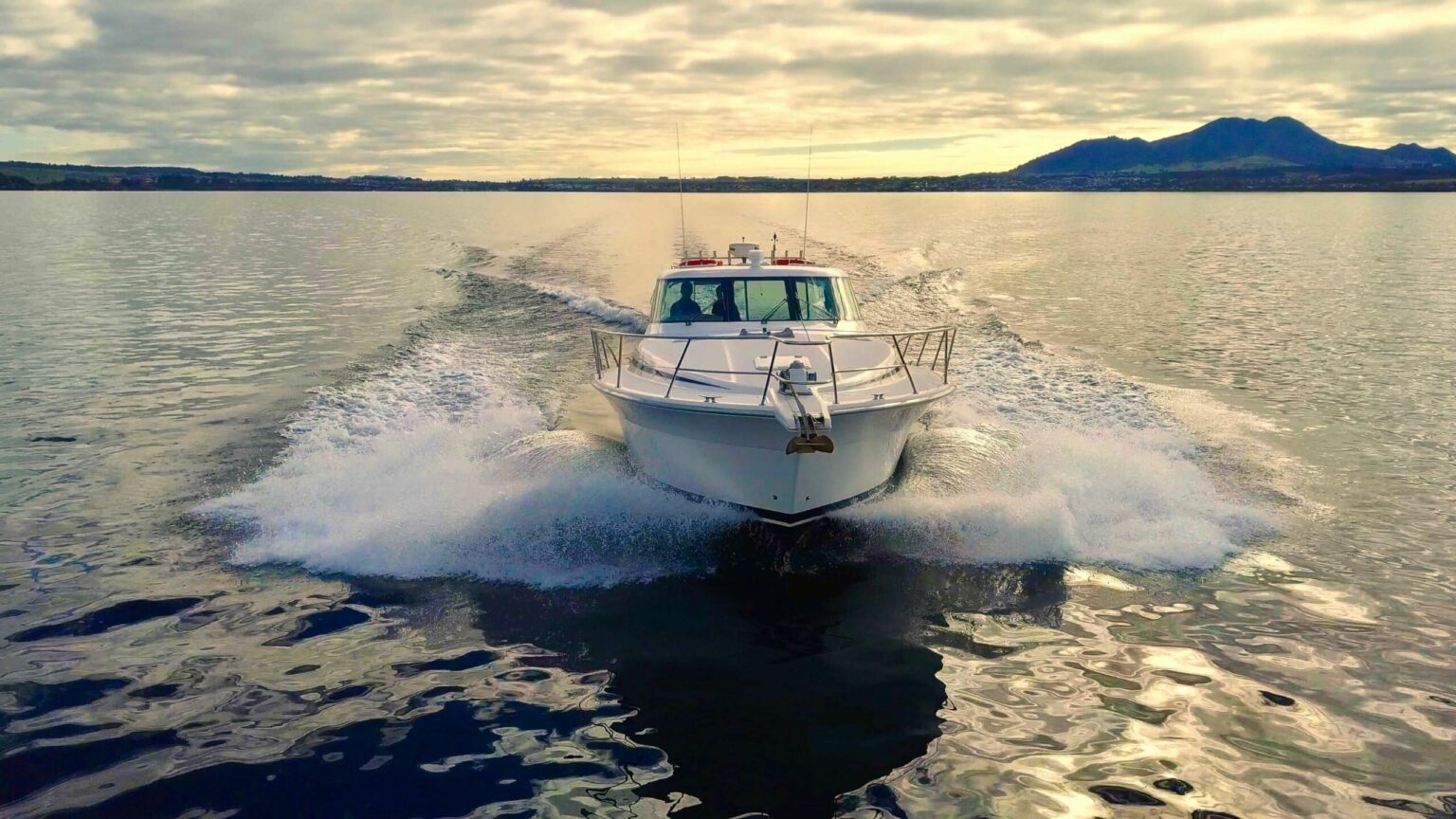 Home | Chris Jolly Outdoors | Awarded Best Tourism Team